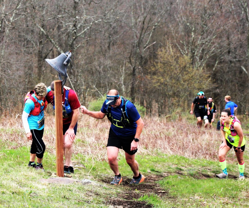 More than a thousand take on the Hyner View Trail Challenge | News ...